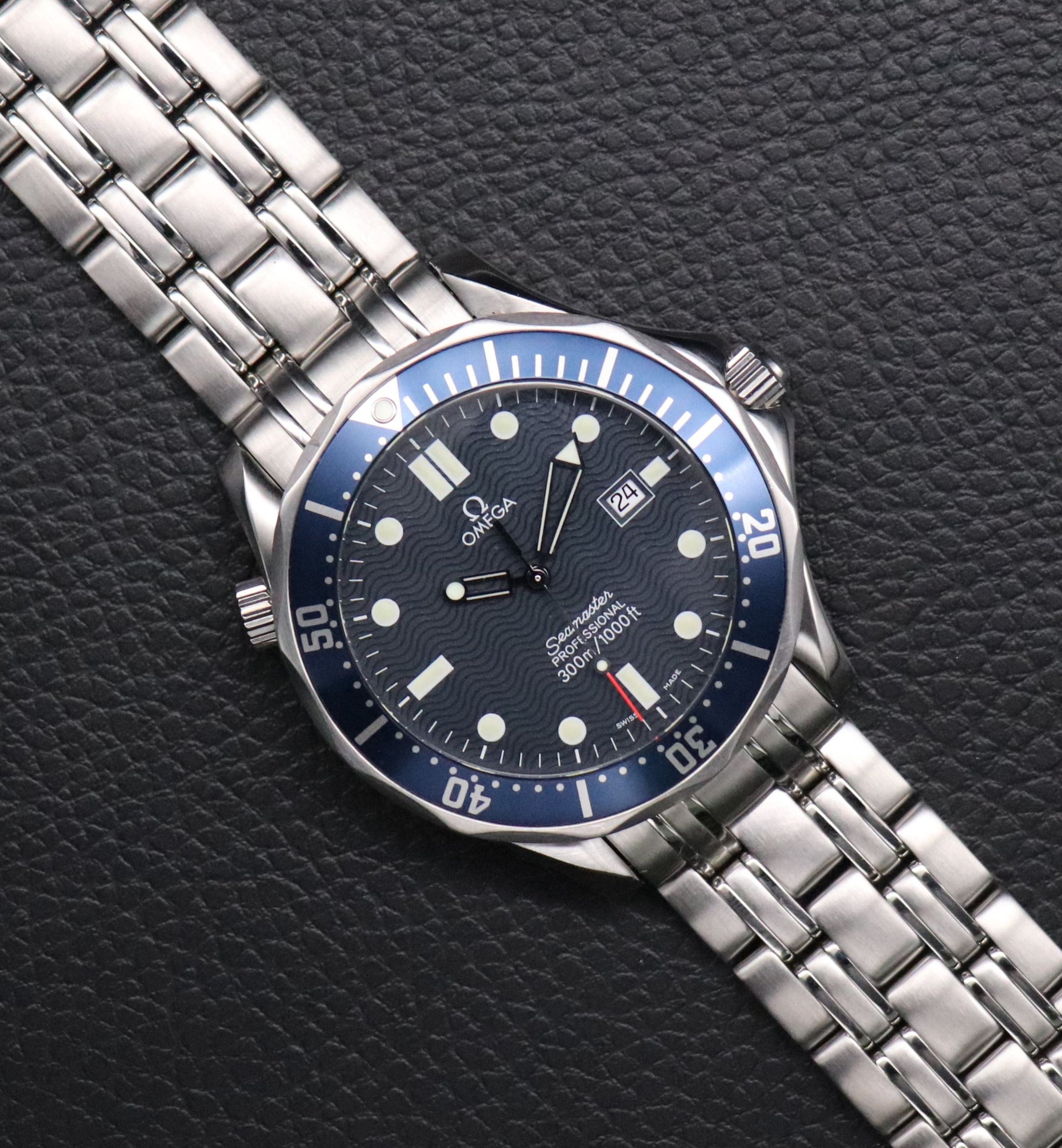 Omega Seamaster James Bond 2541.80 Blue 1998